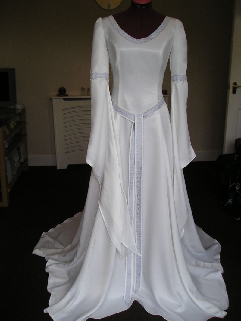 Medieval Wedding Dress - All About Wedding