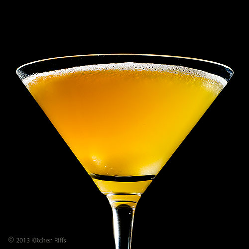 Kitchen Riffs: The Algonquin Cocktail