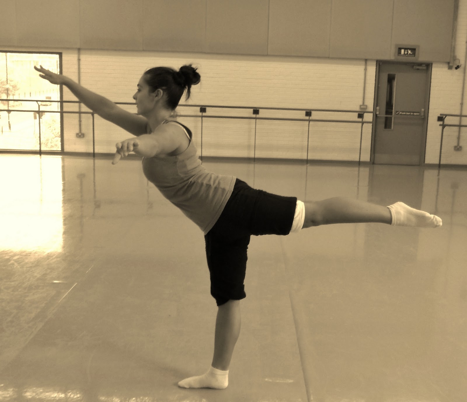 Dance Choreography Advanced Contemporary: Cunningham Technique