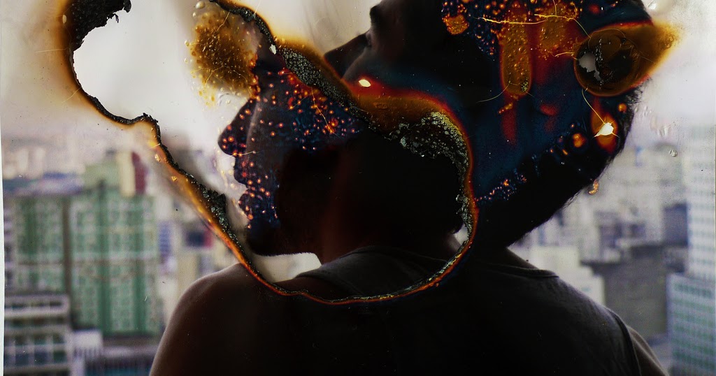 IVENS' ARTIST DATABASE : Lucas Simoes