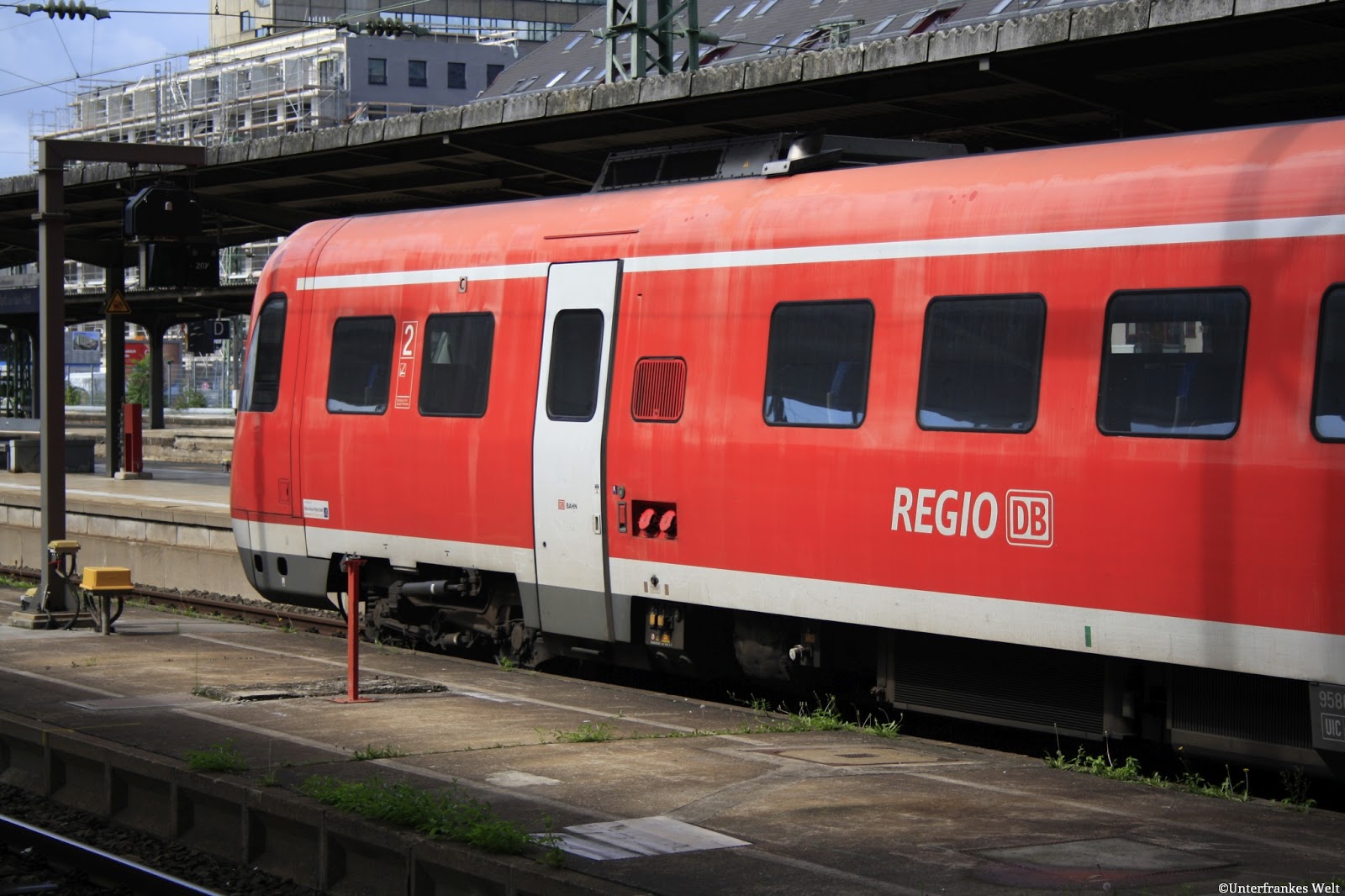 Unterfrankes Welt: DB BR 612 618 - 8 im HBF Frankfurt am Main