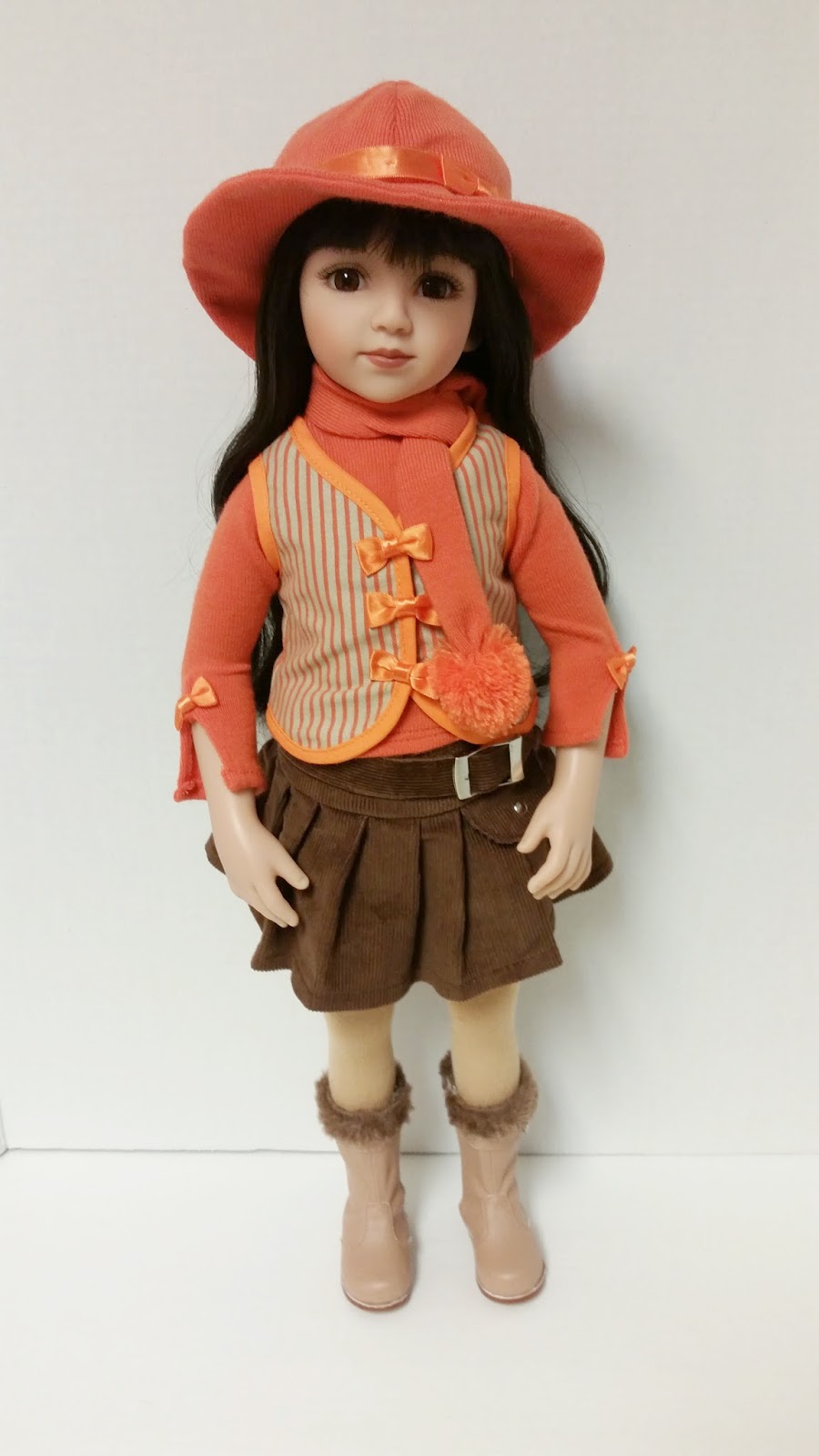 Never Grow Up: A Mom's Guide to Dolls and More: Maru and Friends Maru ...