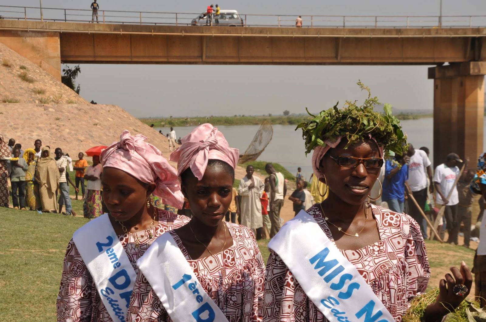 David et Nathan au Cameroun: Ngondo