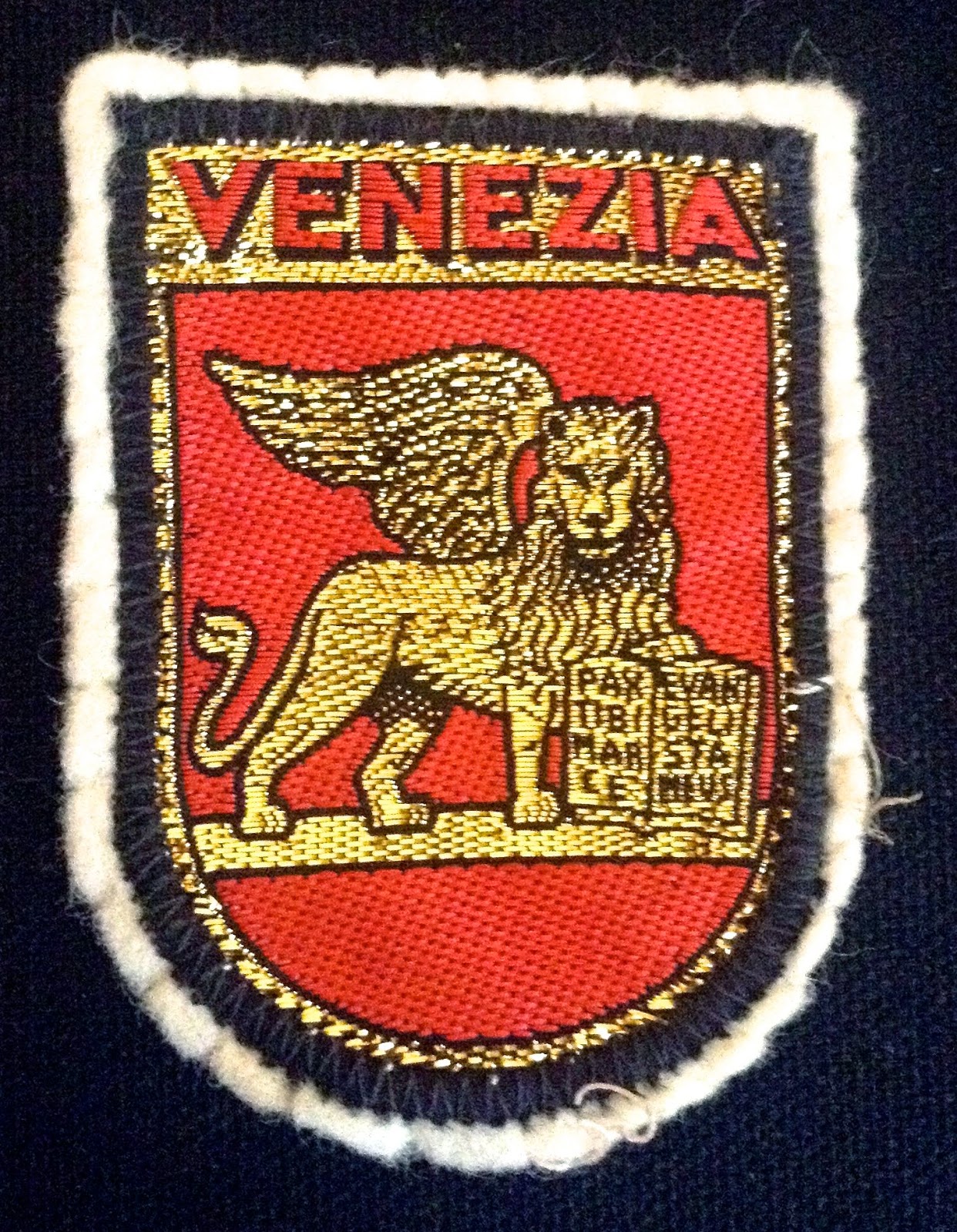 Venice "colorful carnaval of patches" | scutelliphily