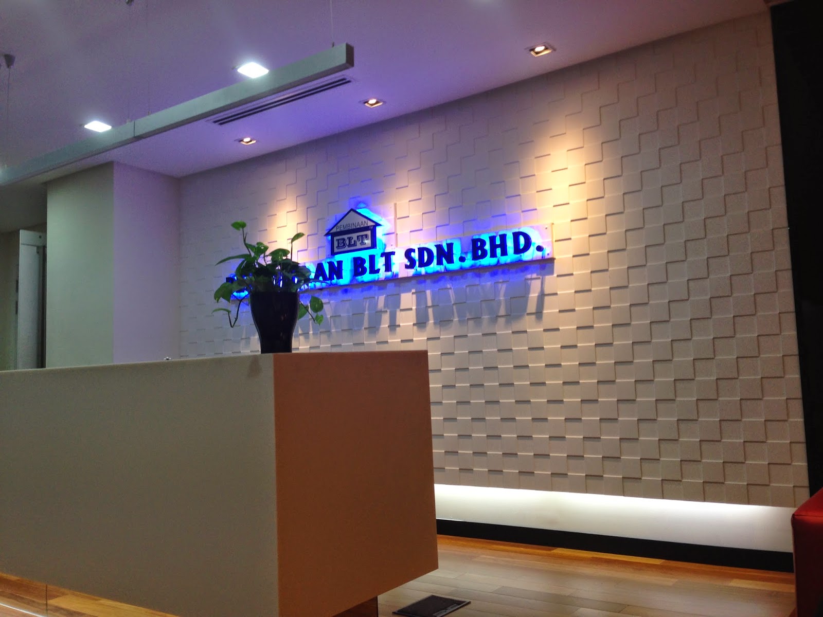 Musing of an Expressive, Ordered and Restless Mind: Menara Prisma ...