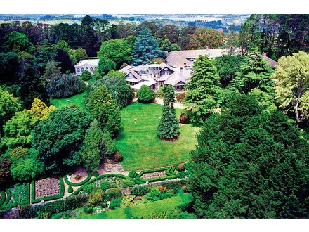 Federation Details: Great Federation Gardens