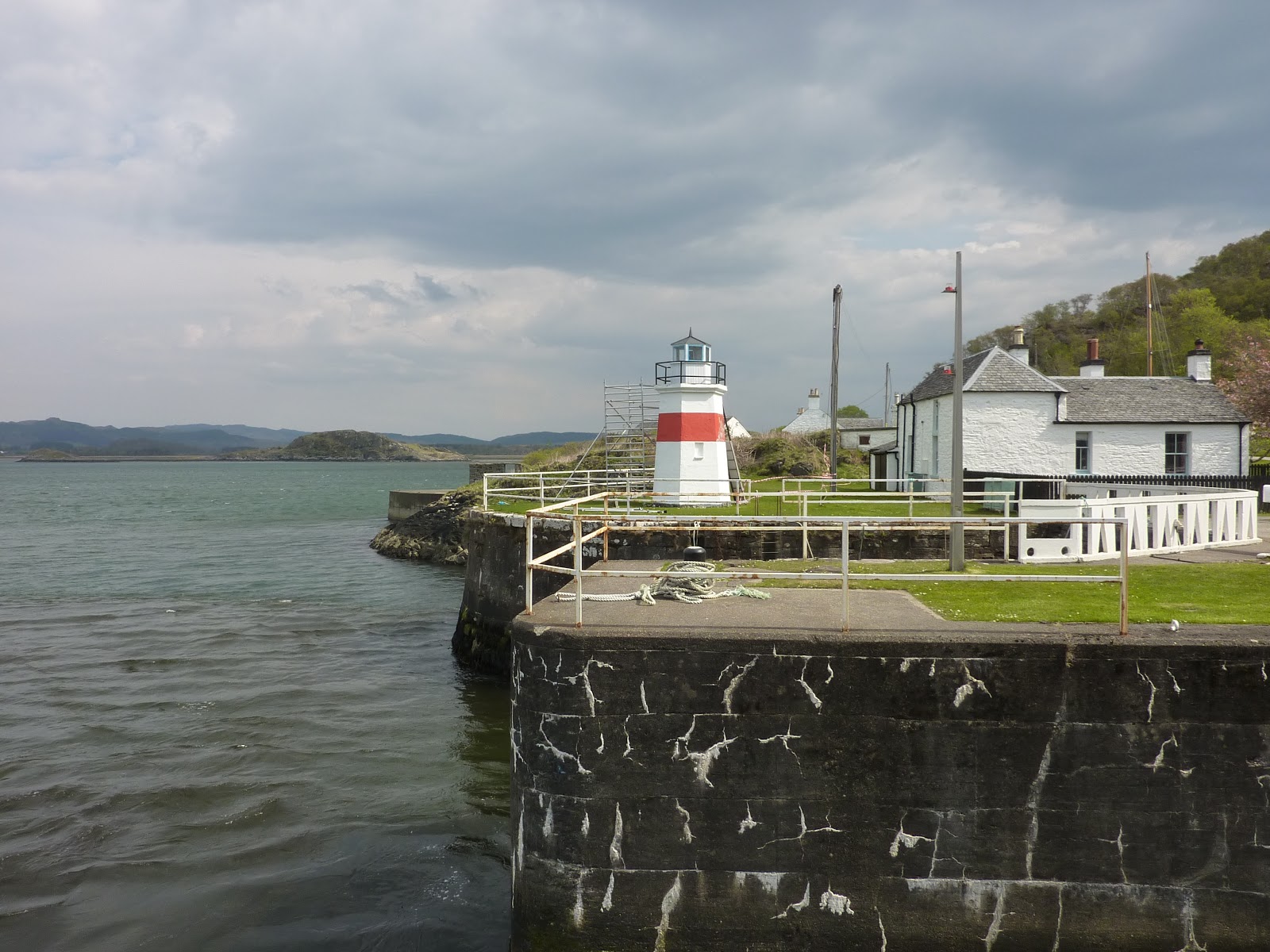Old Age Travellers.: Crinan Canal.