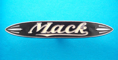 American Auto Emblems: MACK