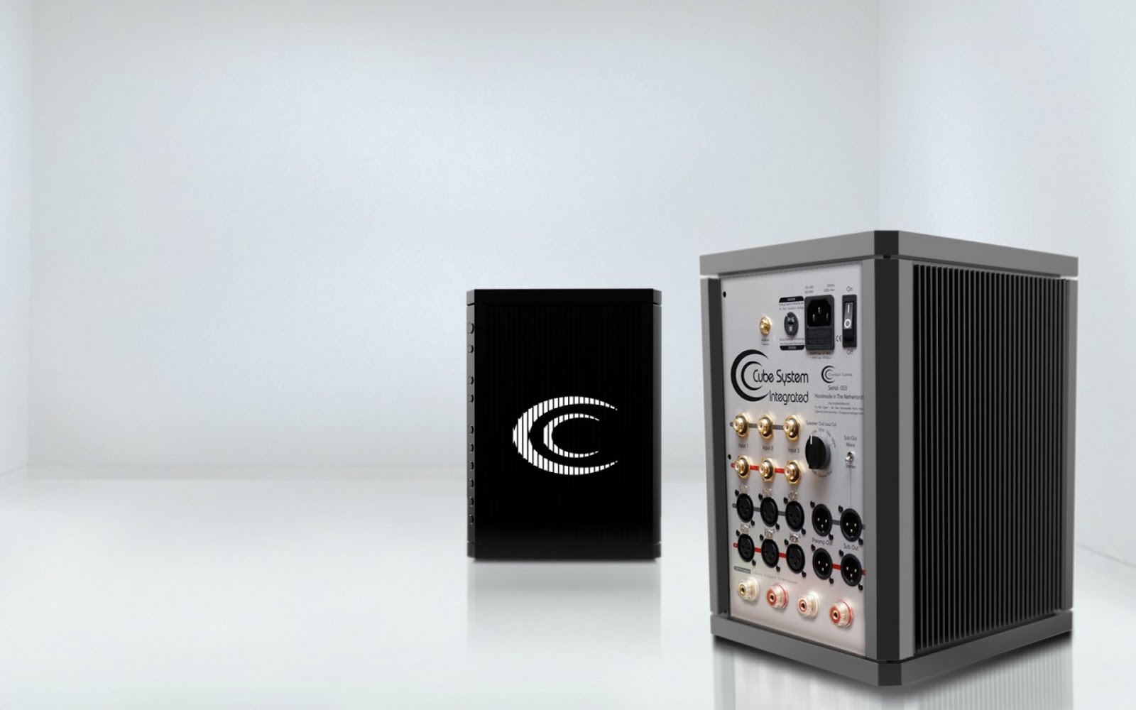 CRYSTAL CABLE CCI INTEGRATED AMPLIFIER – Ultimate High-Fidelity