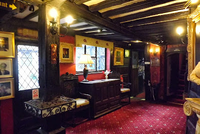 Ramblings from an English Garden: The Mermaid Inn, Rye (Pt. 1), East Sussex