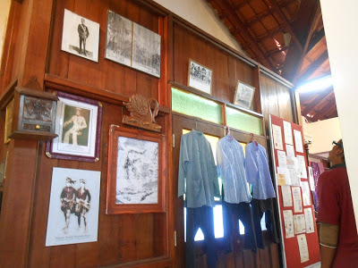 SENI LAMA MELAYU (MALAY OLDEN ART): Muzium Bugis (Bugis Museum), Pantai ...