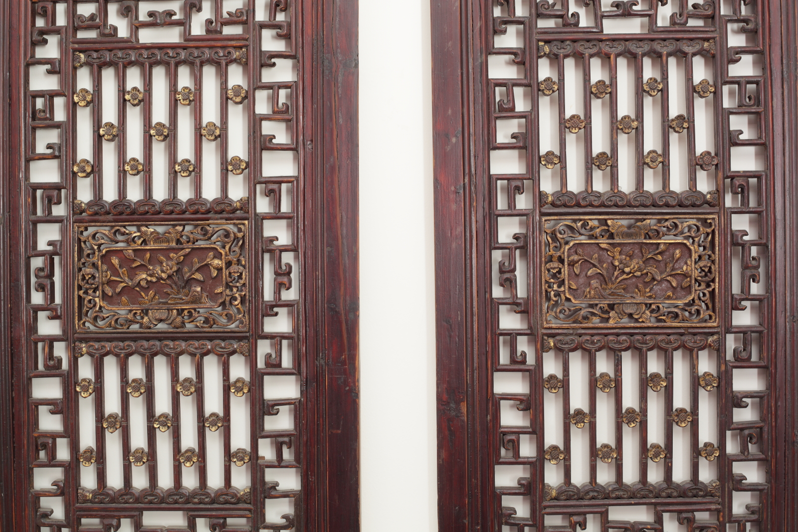 enticz: Chinese Wood Carving Panels