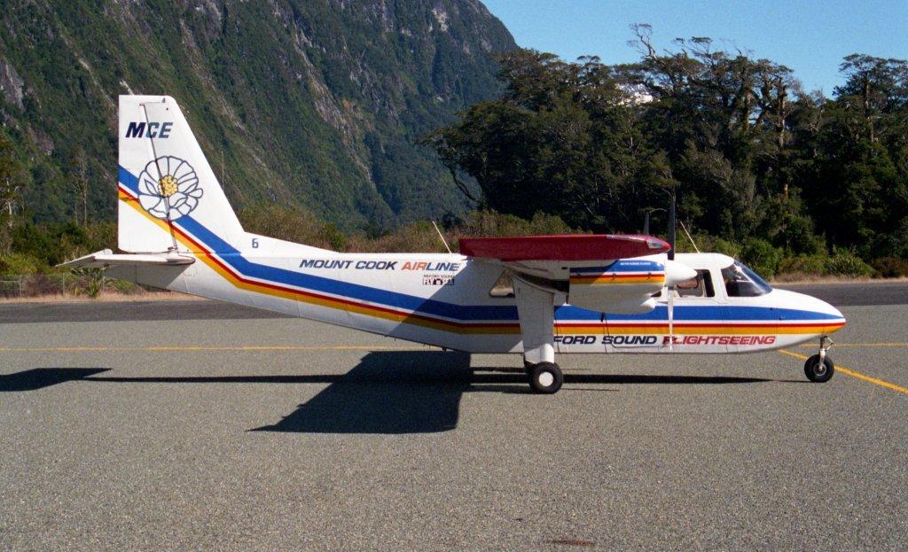 3rd Level New Zealand: The Last Days of the Lily at Milford Sound ...