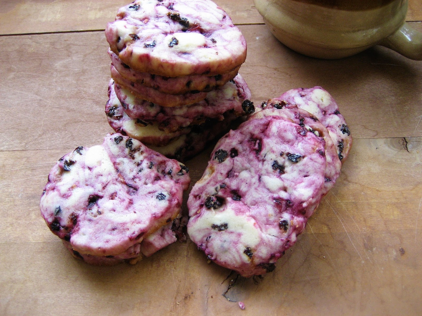 BLOG BY BINNS: Grandma Binns' Black Currant Shortbread Cookies