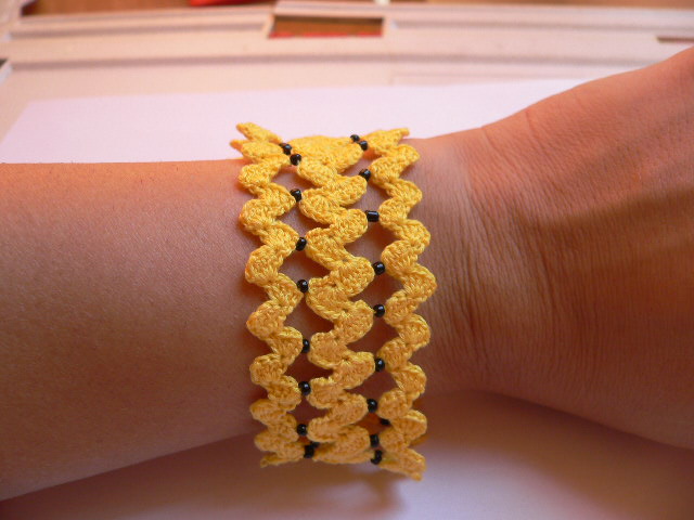 Bijuterii crosetate: Bratari