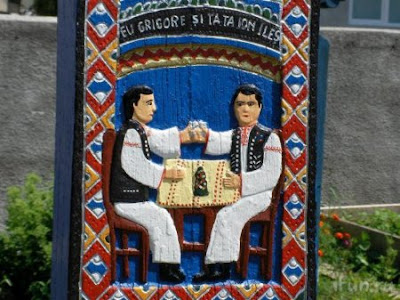 Art kompot: The Happy Cemetery