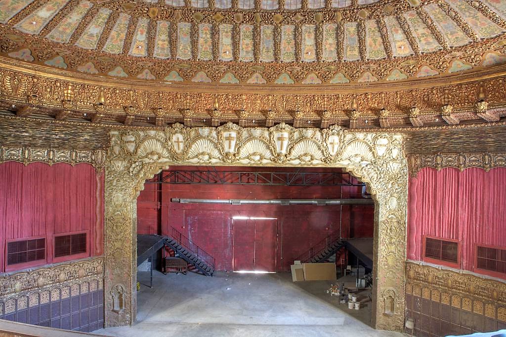 Los Angeles Theatres: Belasco Theatre: backstage
