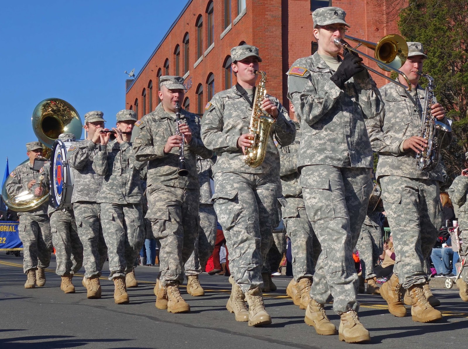 Joe's Retirement Blog: Thanksgiving Parade, America's Hometown ...