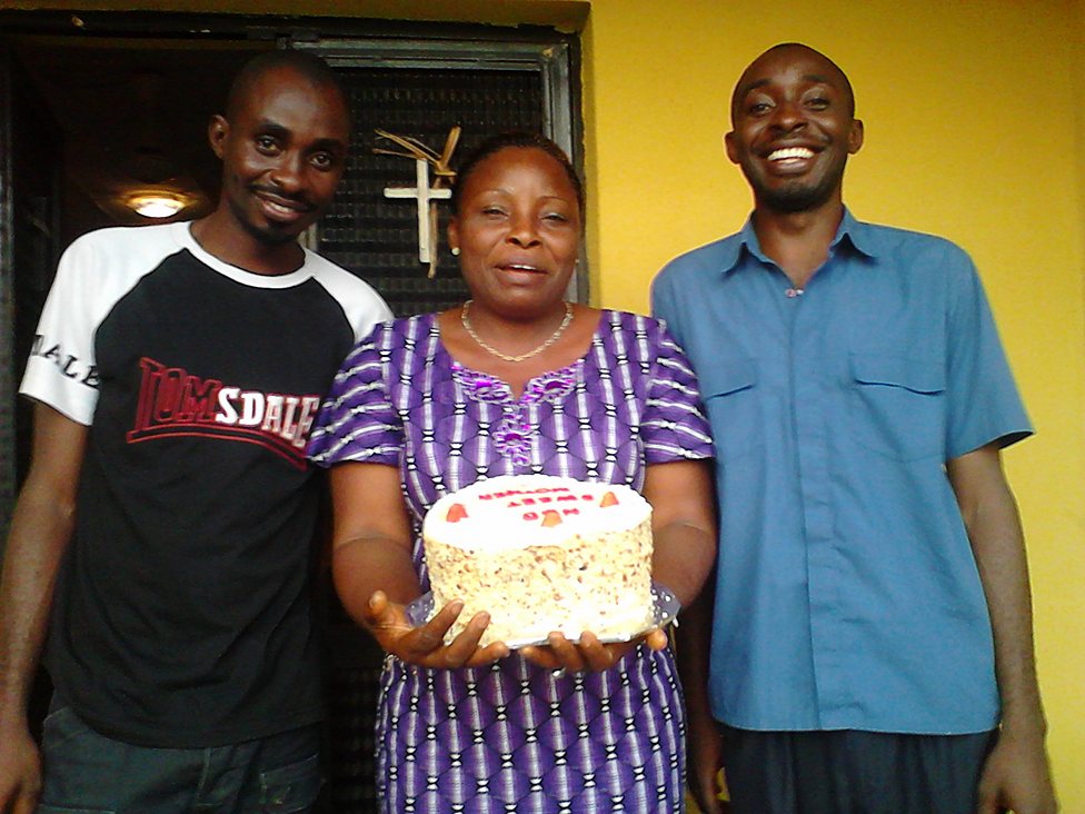 Peo Davies Comms: THE EFIK TWINS WHO FATHERED TWINS