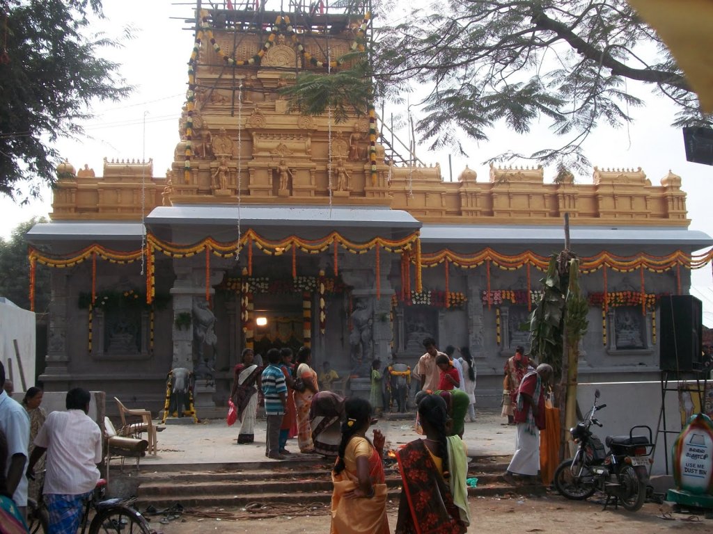 Tamilnadu Tourism: Kamalakkani Amman Temple, Kalavai, Vellore