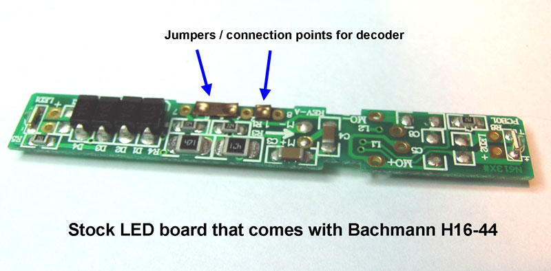 N Scale DCC Decoder Installs: DZ123 in a Bachmann H16-44