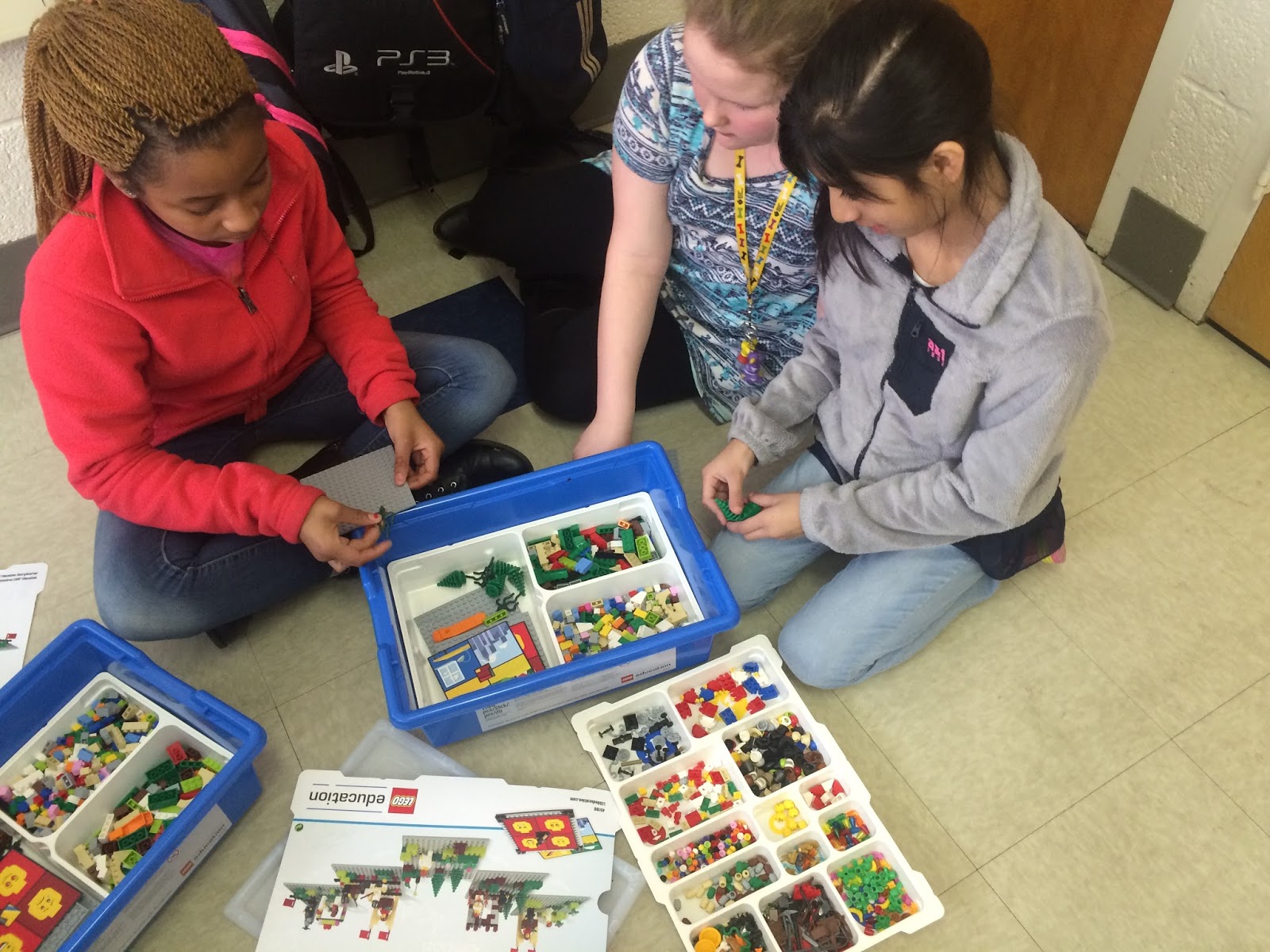 Tales of a Fourth Grade Teacher: Using Legos in Reading