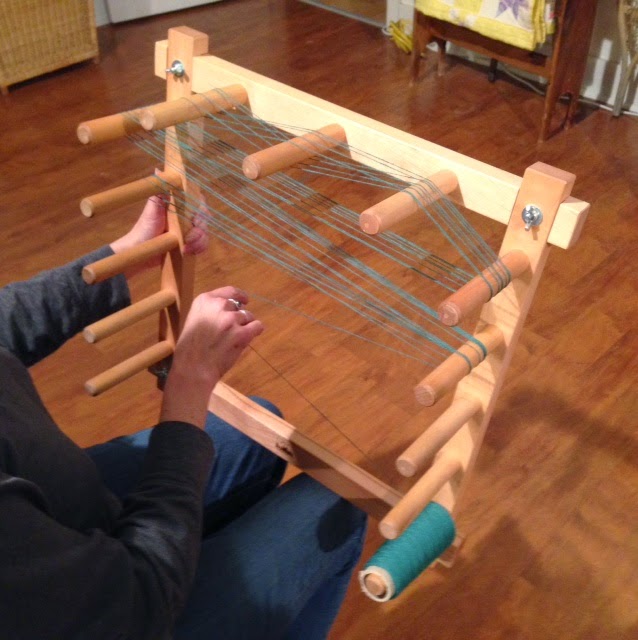 The Lazy Warping Method - Yarnworker - Know-how for the rigid heddle loom
