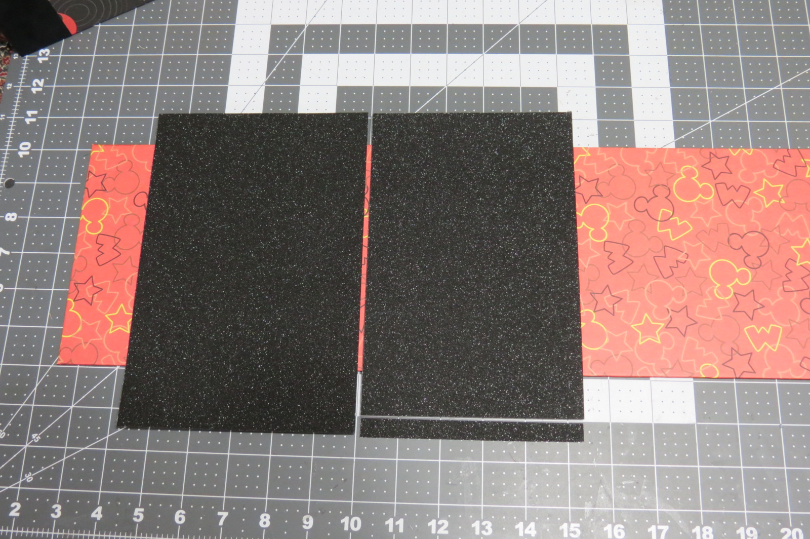 How To - Cover the mini album with pattern paper