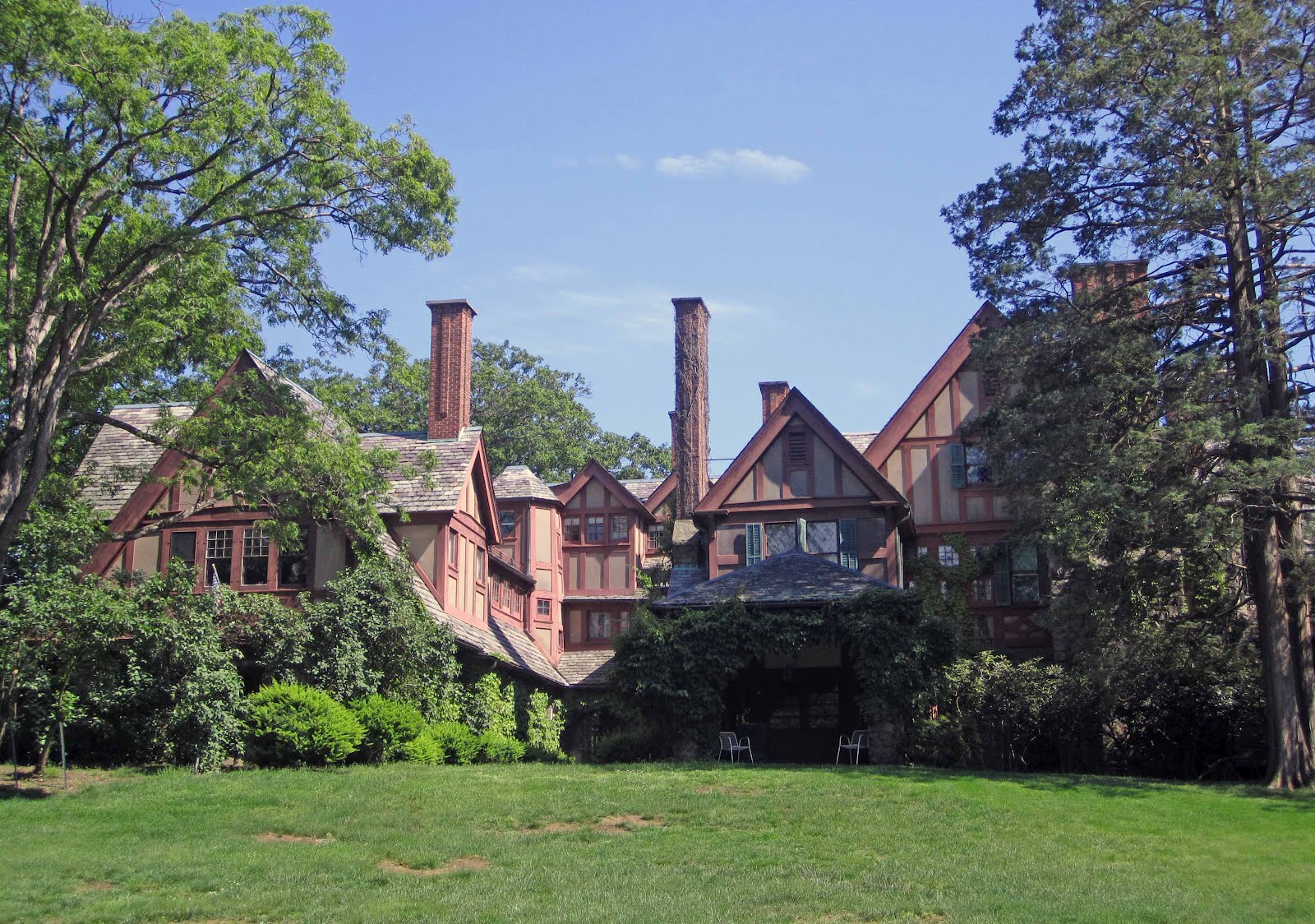 BIG OLD HOUSES: One Hundred Years Later