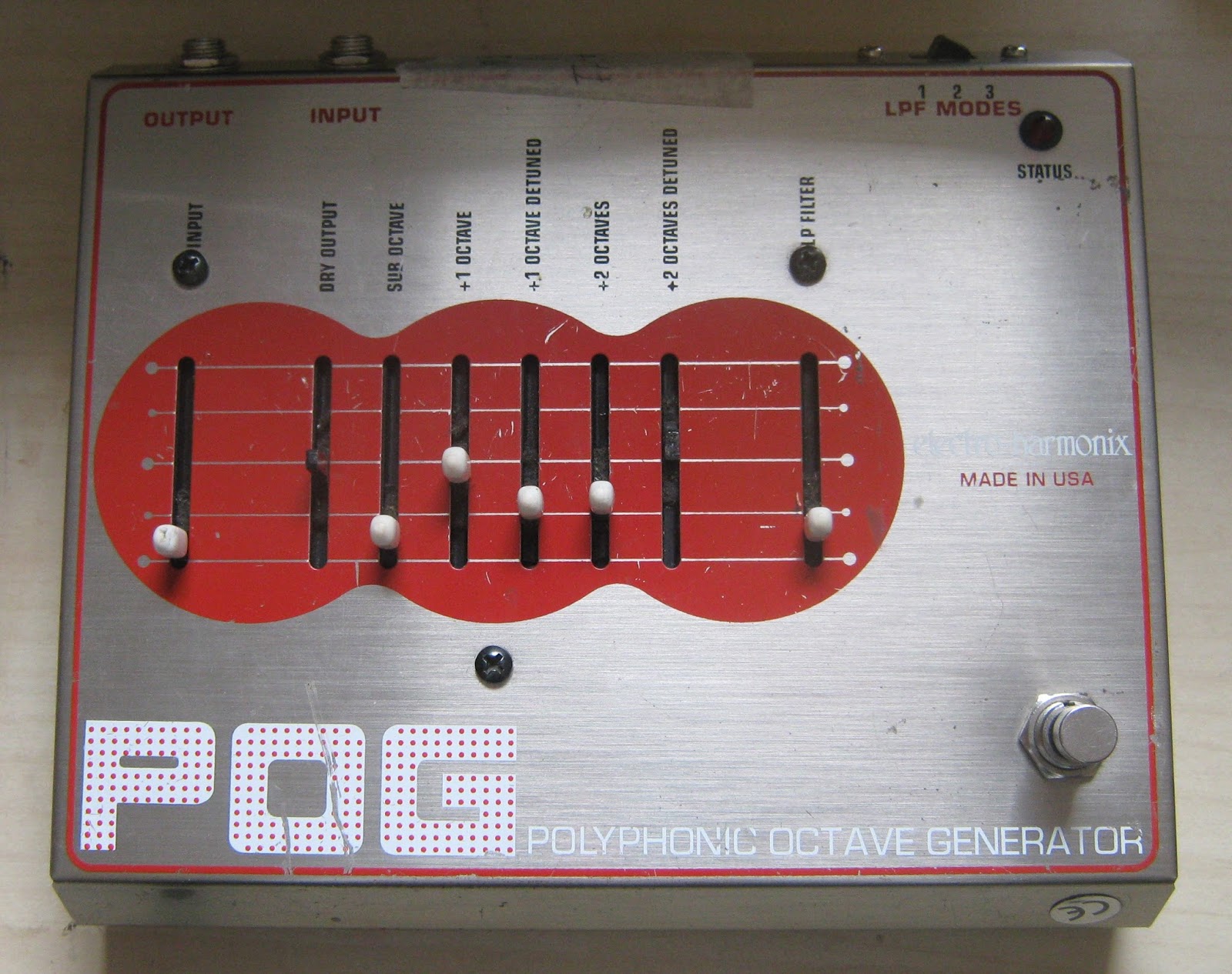 False Electronics: Electro-Harmonix Pog (Big Box)