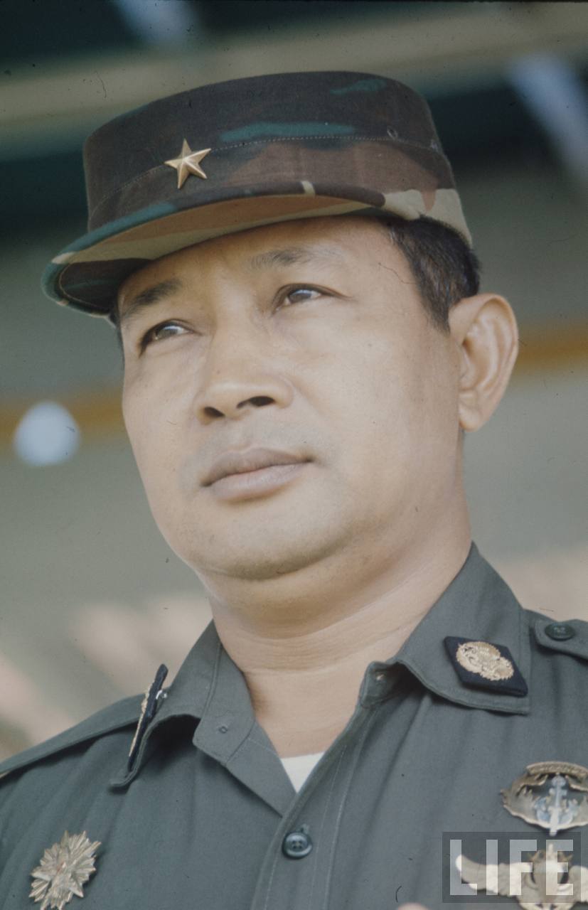 Gagahnya Pak Harto Ketika Masih Menjabat Pangkostrad (Updated)