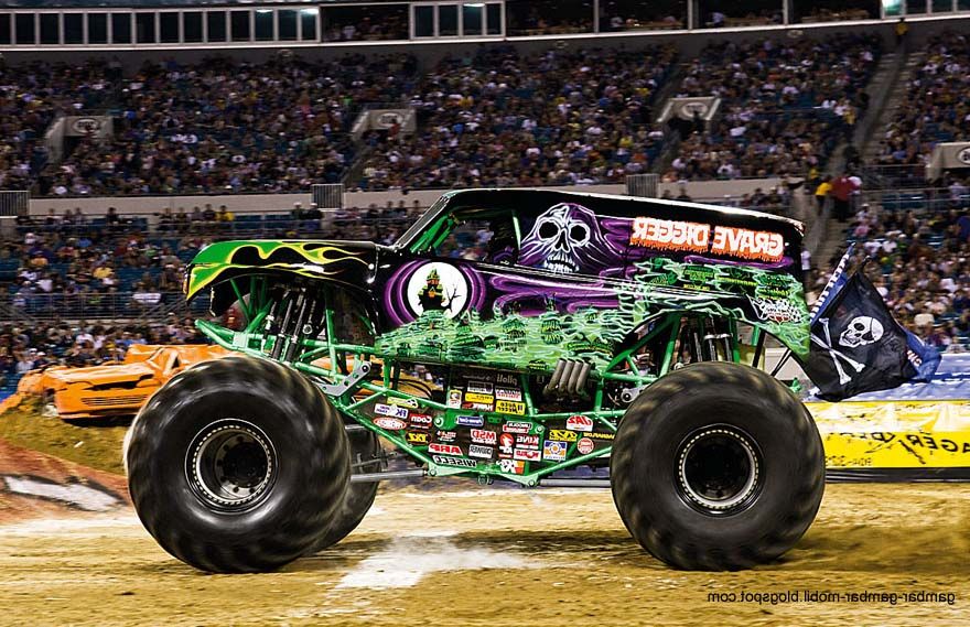 Mobil Sport Dengan Tampilan Keren Untuk Balap Mobil - Gambar Gambar Mobil