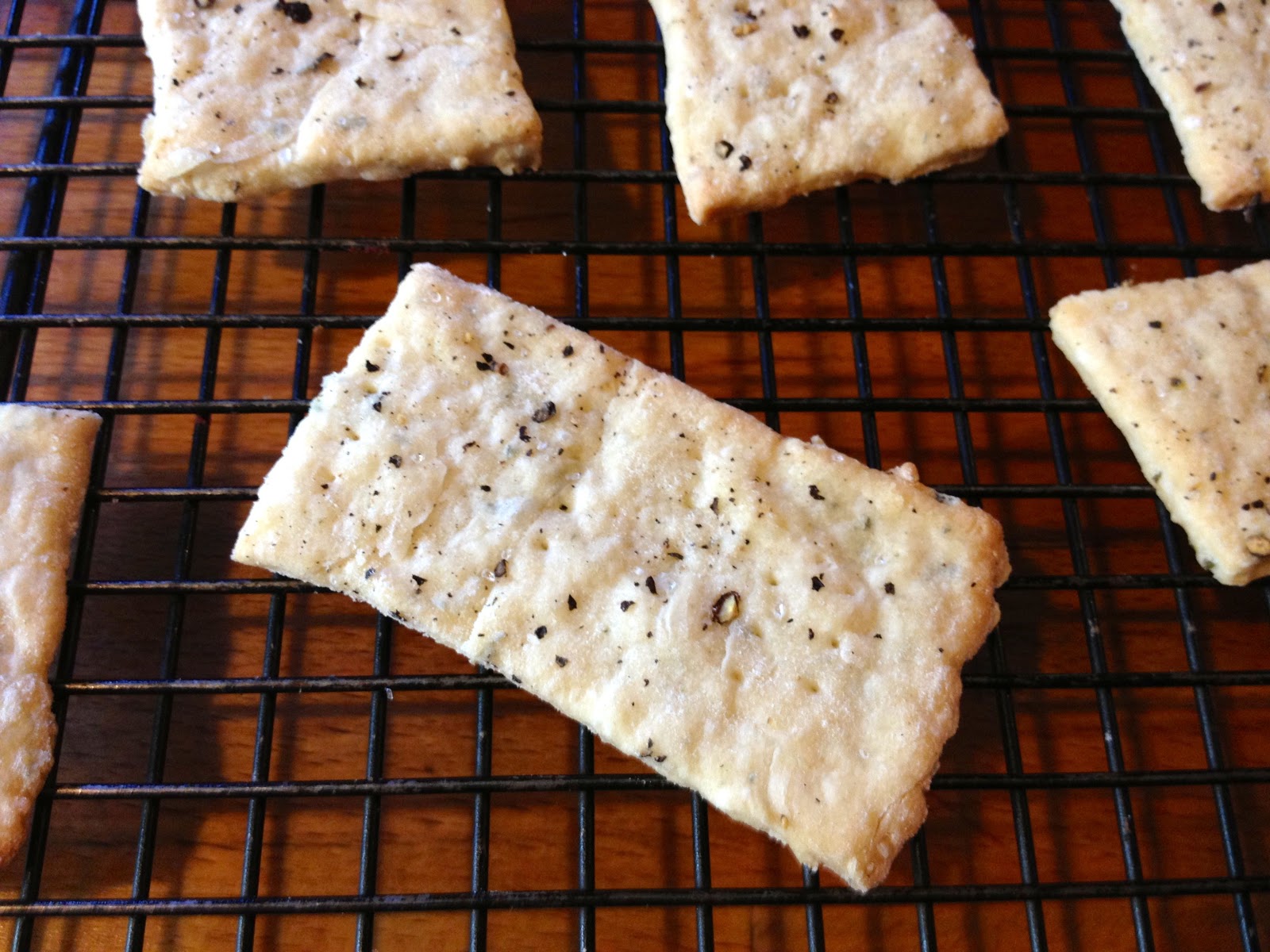 Heidi's Mix: Homemade Crackers