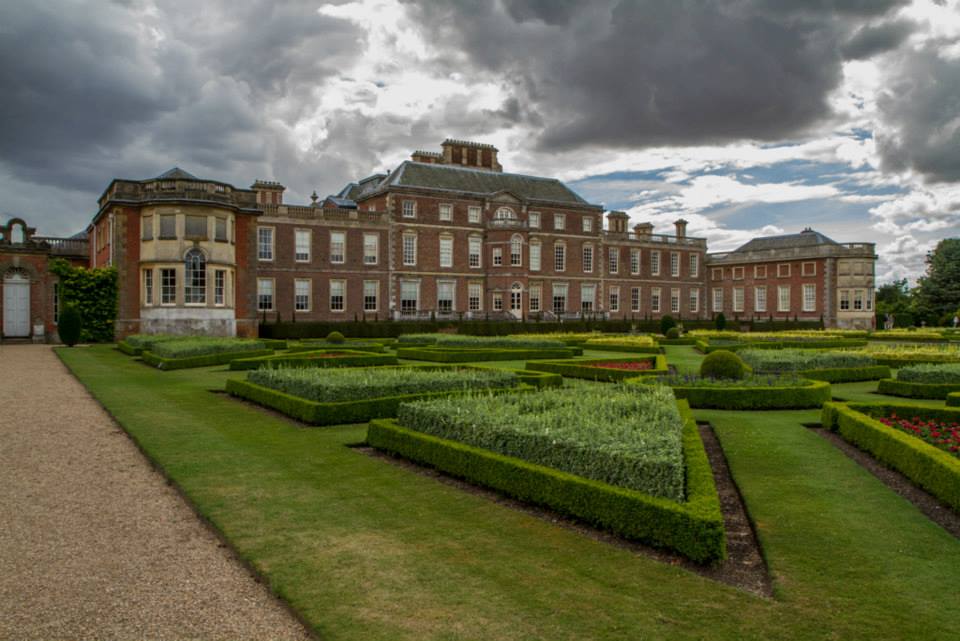 Aldridge Photographic Society: Wimpole Hall