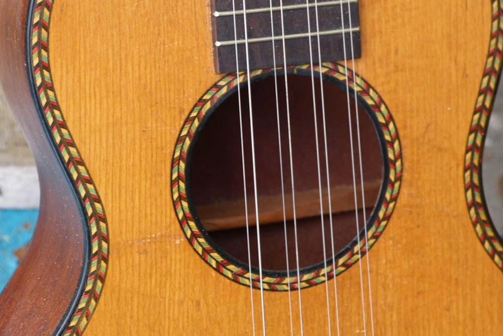 Stringing: Alternate Tiple String Sets