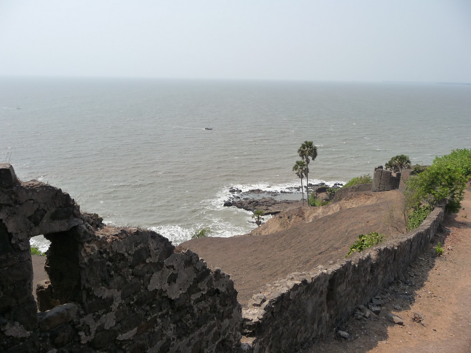 Forts of Maharashtra: Korlai Fort