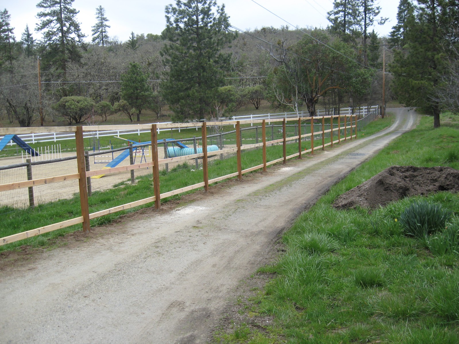 Tranversal Parallel Fence