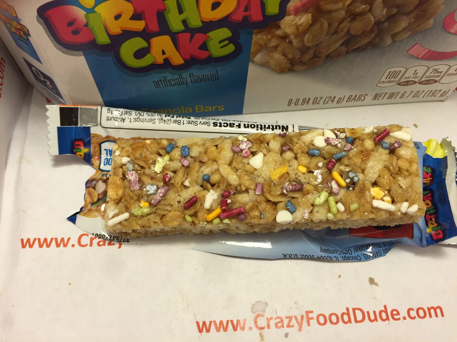 Crazy Food Dude: Review: Quaker Chewy Birthday Cake Granola Bars