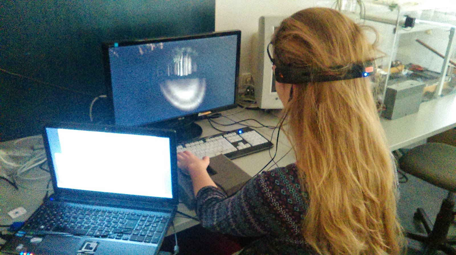 Viktor on Neuroinformatics: Acquiring fear intensity from EEG