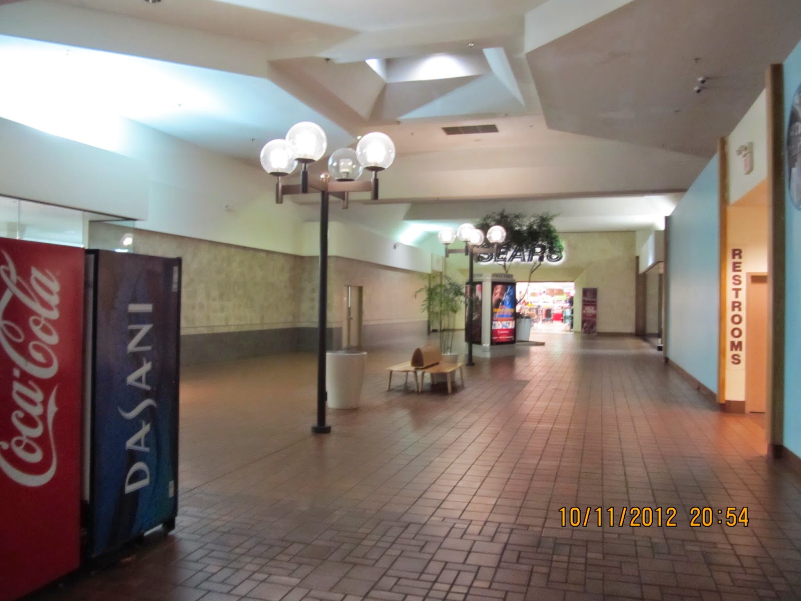 Trip to the Mall: Golf Mill Mall- ( Niles, IL)