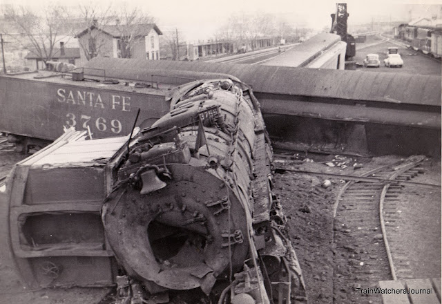 TrainWatchersJournal: Wreck of the 3769 - Gallup, New Mexico - December ...