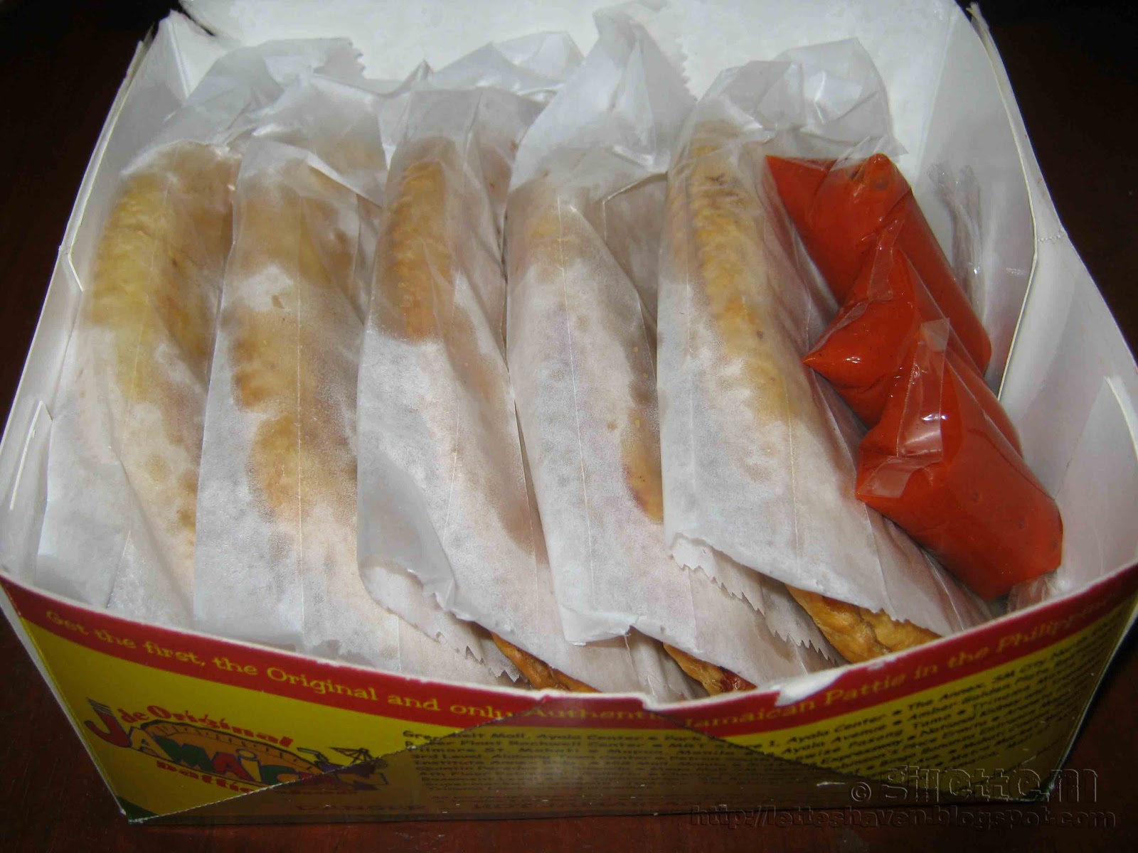 Lette's Haven: Jamaican Patty Snack