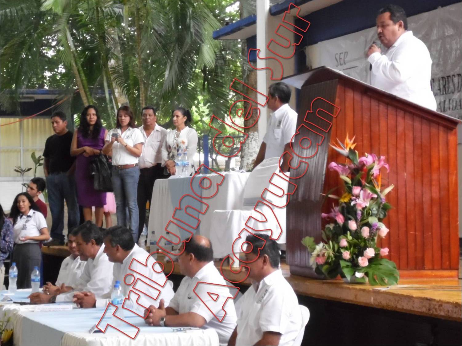 TRIBUNA del Sur/ Acayucan: Más de seiscientos alumnos, de las diversas ...