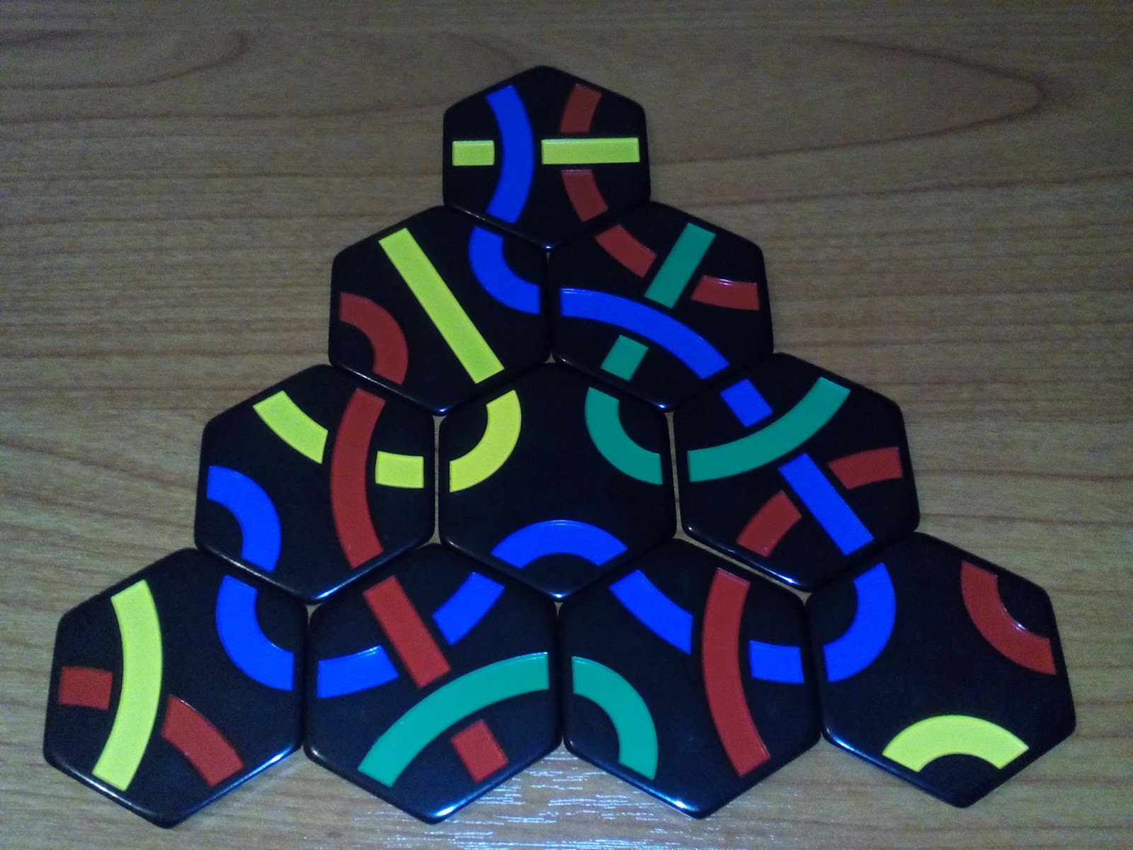 Tantrix Game Rainbow Puzzles Pyramids / ΠΥΡΑΜΙΔΕΣ