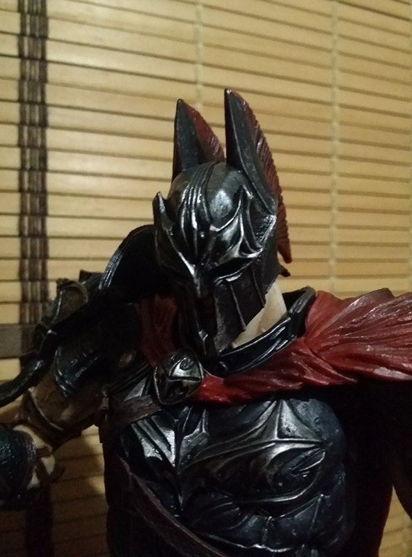Angels and Summer: Play Arts Kai Spartan Batman Review - Timeless Variant