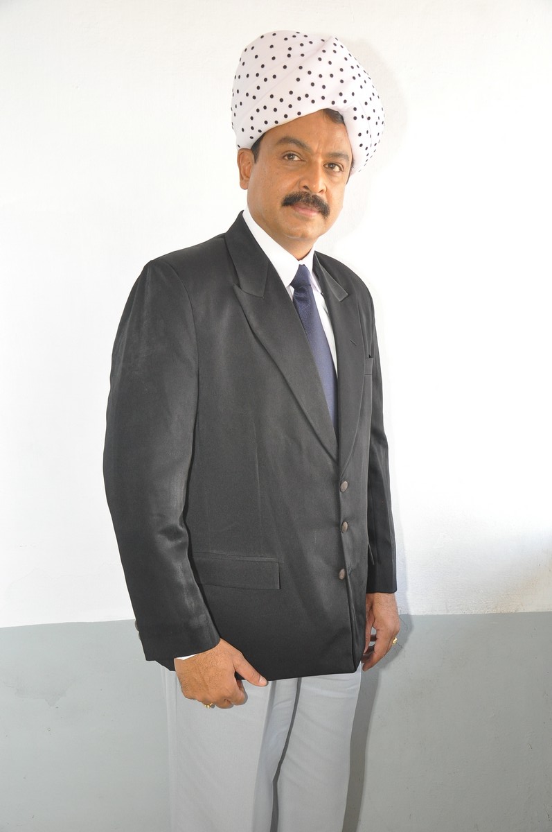 tollywoodtv: Naresh Latest Stills