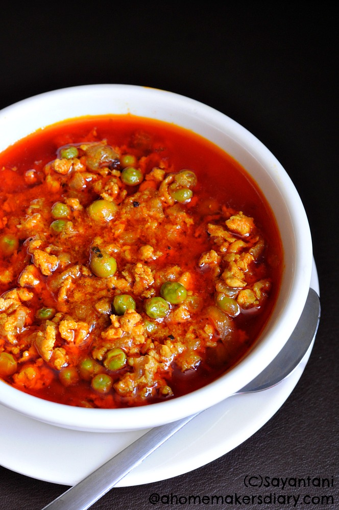 Keema Matar (Curried minced meat with fresh peas) - A Homemaker's Diary