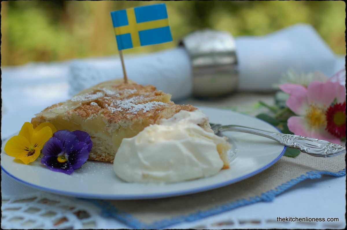 The Kitchen Lioness: Swedish Apple Cake to celebrate the Royal Wedding ...