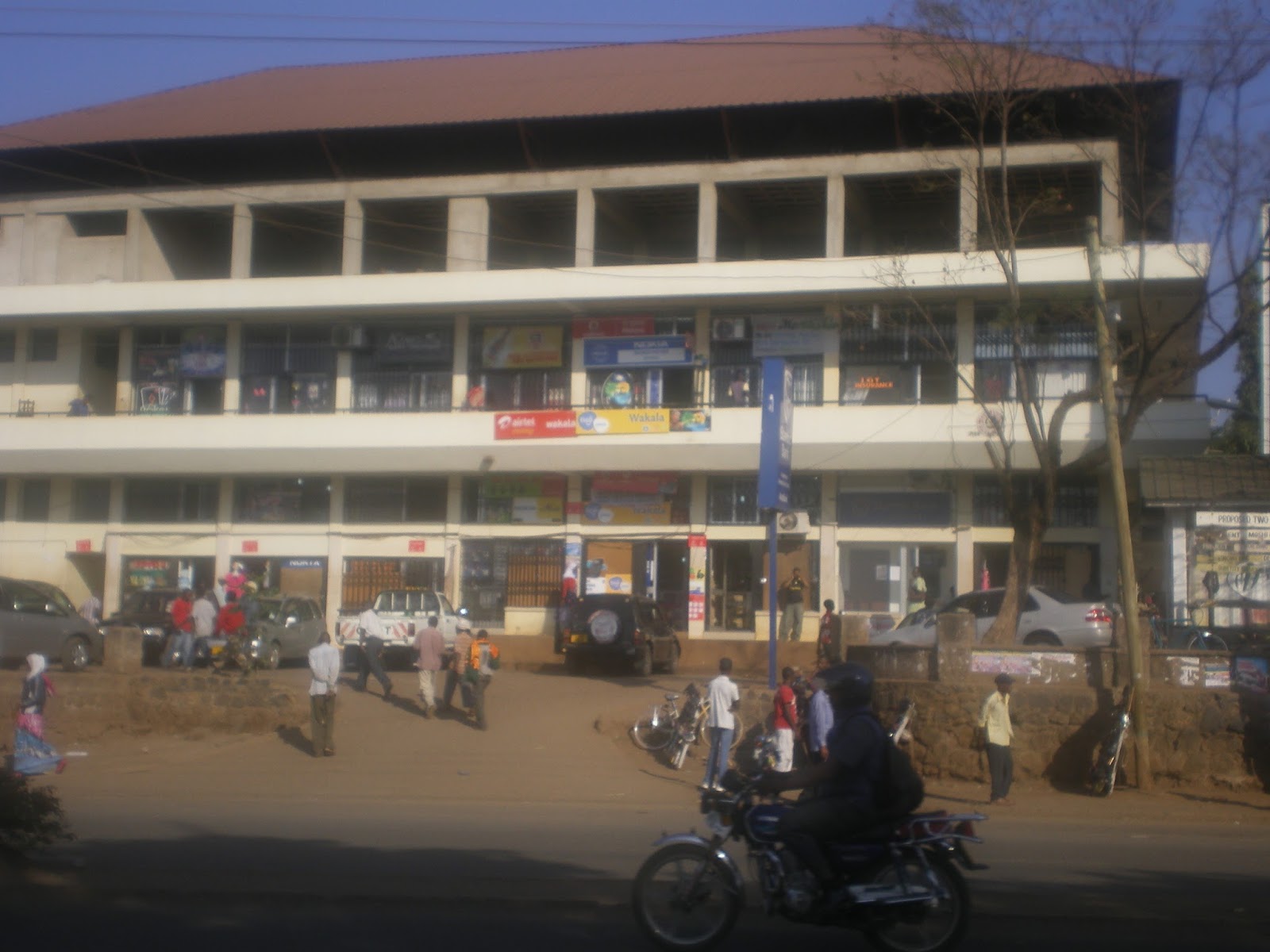 MOSHI MAIN BUS STATION: WELCOME INTO MOSHI MAIN BUS STATION