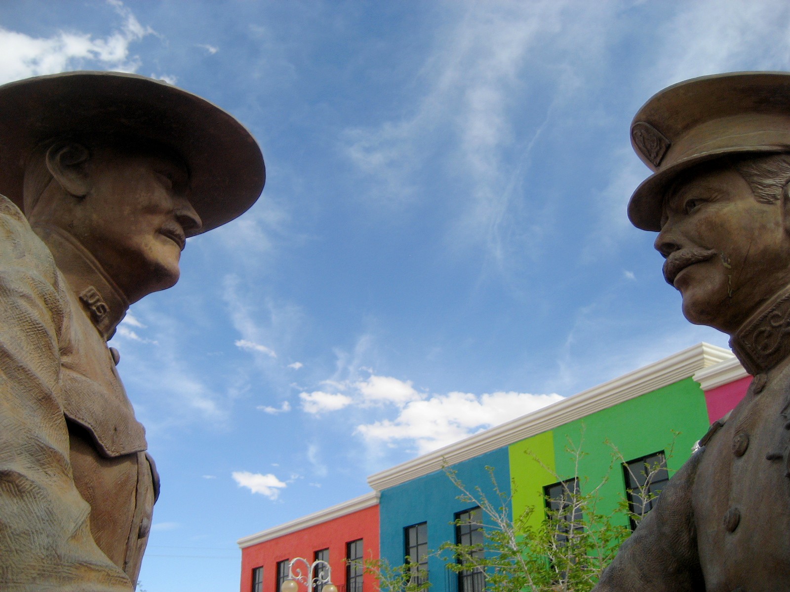 Living Rootless: Columbus, New Mexico, Part 6: Going Over to Puerto Palomas